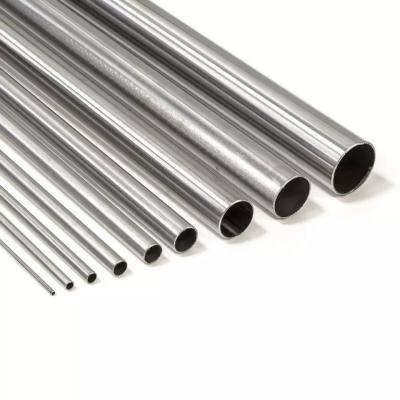 Cina Il tubo 410 di acciaio inossidabile 4inch di A312 10mm ha lucidato il tubo di superficie di acciaio inossidabile in vendita