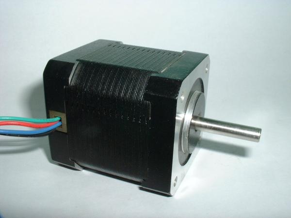 Quality NEMA17 42mm Hybrid Stepping Motor 42BYGH 1.8deg In High Working Efficiency Large for sale
