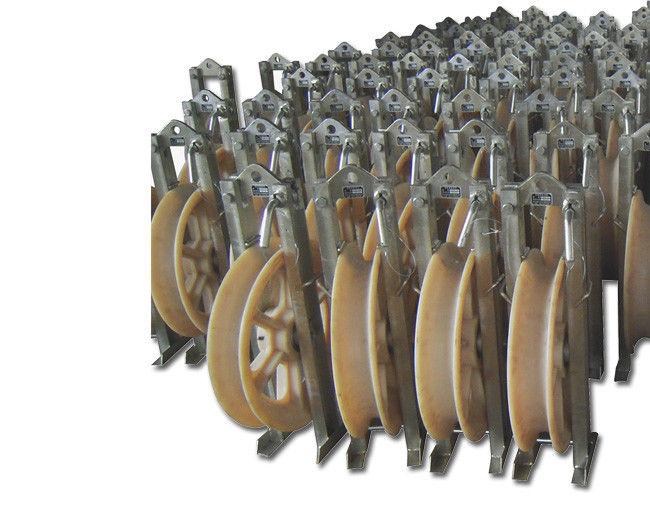 Single Sheave Rope Pulley Block , 5-55kN Rated Load Wire Stringing Blocks