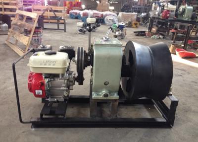 China 3 Ton Petrol Engine Power Cable Pulling Winch Machine With 400mm Cable Roller for sale