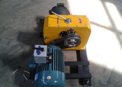 Cina Argano elettrico del cabestano di potenza del motore di 80 KN per la legatura del cavo in vendita