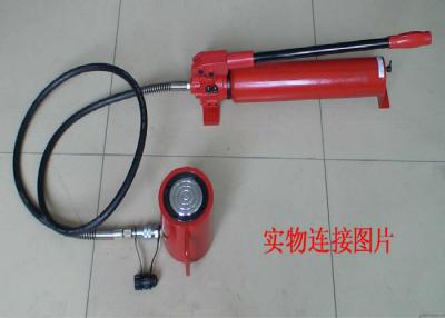 China Light Weight Hydraulic Hand Operated Mini Pump With High Pressure CP-700 for sale