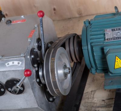China 5 Ton Double Capstan Electric Engine Cable Winch Puller For Power Construction for sale