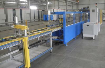 China Automatische het Vastnagelen Busduct Productielijn voor Toekomstige Gegevensanalyse Te koop