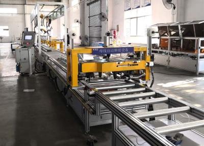 China Automatische Nietmaschine-kompakte Hauptleitungsträger-Wohnungs-Versammlung für 2-teilige Art zu verkaufen