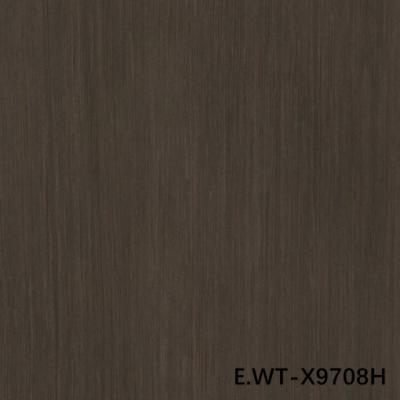 China Caramelo de madera de alta gama de ingeniería de nuez europea E.WT-X9708H de grano recto marrón 2500mm para el gabinete cara China Factory en venta