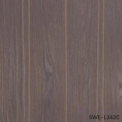 China Novo Design de Folheado de Madeira de Eucalipto Fumê Recomposto Chique SWE-L343C/L439C 2500*640mm Para Design de Porta de Madeira à venda