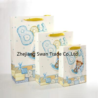 China custom color printing baby clothing paper shopping bag with ribbon handle for sale