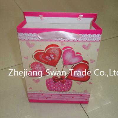 China multi color printed love gift paoer bag for promotion with ribbon handle for sale