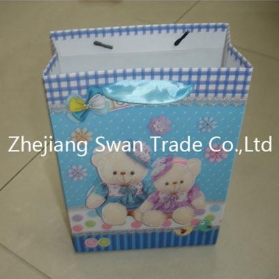 China ivory board medium size color printed paper hand bags for gift packing for sale