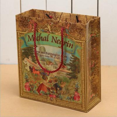 China medium size luxury jewelry paper bags with custom design printed for jewelry store for sale