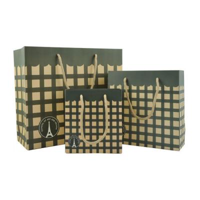 China custom full-color printed white cardboard large souvenir paper bags for gift packaging for sale