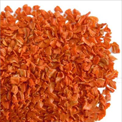 China Bulk Supply ISO HACCP FDA HALAL Certified Dehydrated Carrot Chips and Dried Carrot Granules with Max 7% Moisture and Low Sugar for sale