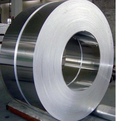 Cina DC01 DC03 Q235 ha laminato a freddo l'acciaio temprato il nero ricoprente dell'olio d'acciaio della bobina in vendita