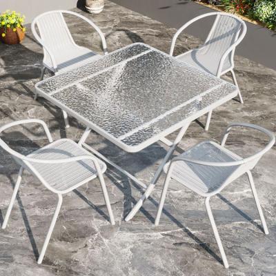 China Buitenrestaurant Balkon Cafe Patio Tuin Set Rattan stoel en kleine witte vierkante tafel Te koop
