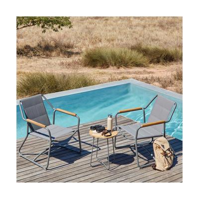 Transformez votre espace extérieur avec l' ensemble de salon en aluminium et la chaise de jardin AJUNION