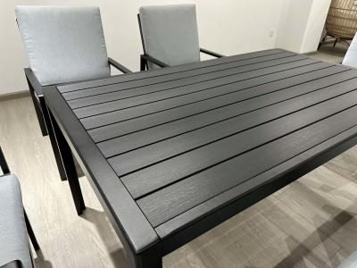 Cina Tavolo da pranzo L150xW90xH73cm con tavolo in HDPE e telaio in metallo in vendita