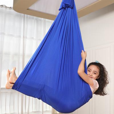 Cina Y Mail Packing Home Outdoor Portatile Plegabile Bambini Bambini Terapia Sensoriale Aerea Yoga Swing Amache in vendita