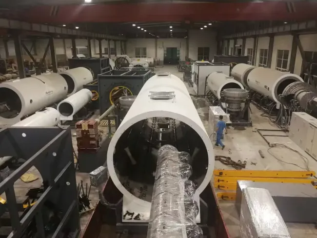 Automatic Vacuum Sizing Pre-Insulated Pipe HDPE Jacket Production System