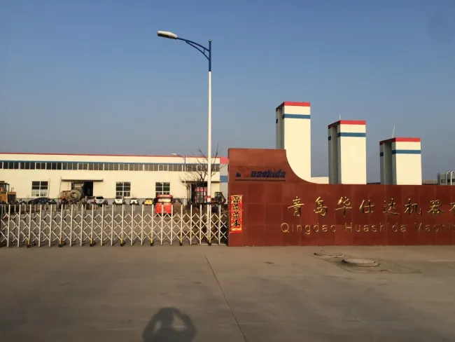 Plastic PE Preinsulated Pipe Machine / HDPE Jacket Pipe / Sleeve Pipe Tube Making Machine Extrusion Production Line