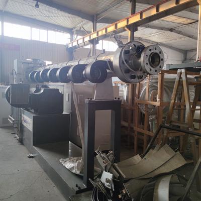 China HDPE Pre-Insulated Pipe Production Line with Single-Screw Technology and Computerized Control for Dust-Free Planetary Cutting for sale