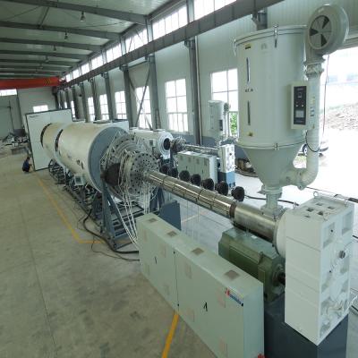 China 110-2200mm HDPE Jacket Pipe Extrusion Line with High-Efficiency Extruder and Vacuum Calibration Method for Thermal Pre-Insulated Pipes for sale