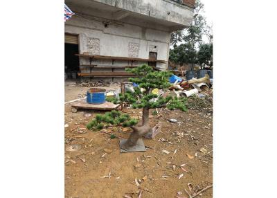 Cina Evergreen Small Fake Pine Trees For Amusement Park in vendita