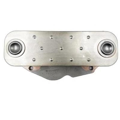 Cina Weichai WD615 WD618 Motore Ricambi olio raffreddatore per Sinotruk HOWO Shacman Truck OEM Dimensione in vendita