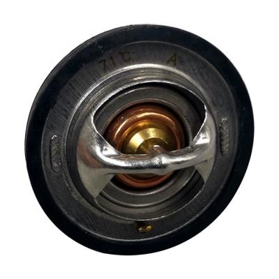 Cina 3 kg Dimensioni standard V3300 Termostato per parti di ricambio di motore per escavatori KUBOTA in vendita