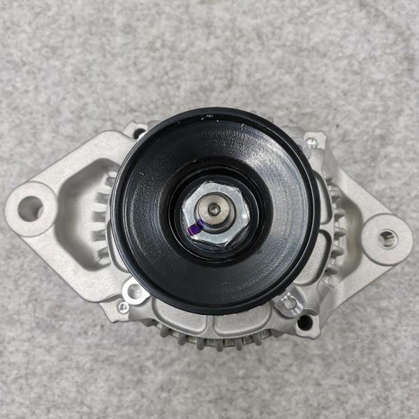 Quality Heavy Truck Parts 4984043 4935821 4892318 5253001 CAT Komatsu 28V 70A Alternator for sale