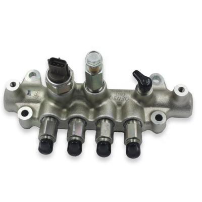 Cina ISUZU ZX200-3 ZX210-3 ZX240-3 ZX270-3 4HK1 8-97306063-4 8973060634 Carburante per motore Common Rail ISUZU STEEL in vendita