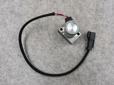 Cina 2000-2006 Anno 24v Valvola solenoide per Komatsu PC200-7 PC200-8 PC220-8 Weichai Deutz motore per escavatori e progettazione durevole in vendita
