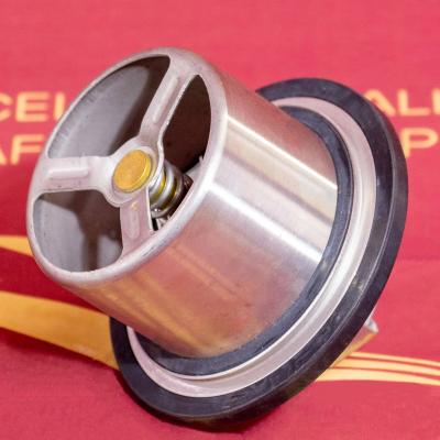 中国 4318948 カミンズ エンジン 温度調節器 滑らかな動作 温度抵抗 販売のため