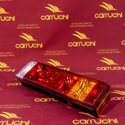 中国 DZ91189811020 DZ9200810020 81.25225.6464 SHACMAN F3000 キャブスペアパーツ用テールライト 販売のため