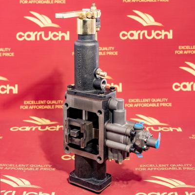 Cina AZ2203210040+001 Copertura del cambio motore per SINOTRUK HOWO HW15710 HW19710 in vendita