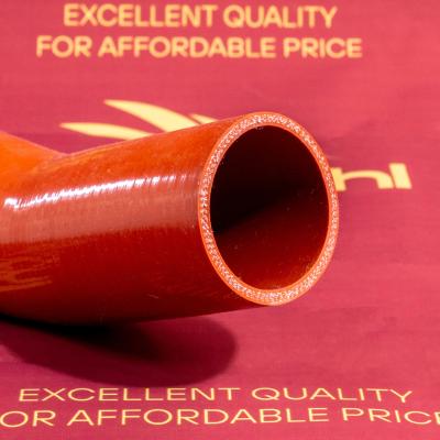中国 1303011-2001 ラジエーターインレットホース 省エネ 防錆 クーラントインレットホース FAW J7 J6P用 販売のため