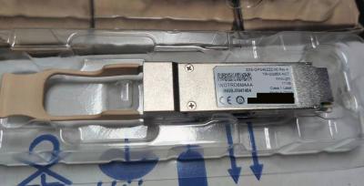 China ZZXS-QPS4EZZZ-00 QSFP+ eSR4 (los 300m) para 40GE el <-> 10GE con la fibra del desbloqueo (sin el cable) INFINERA en venta