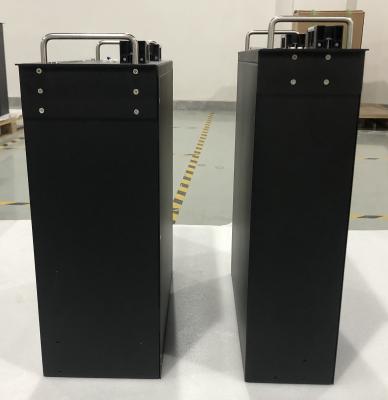 Cina EU Warehouse 48V 100Ah 200Ah Sistema solare Batteria 48kg Peso e elevato tasso di scarica in vendita