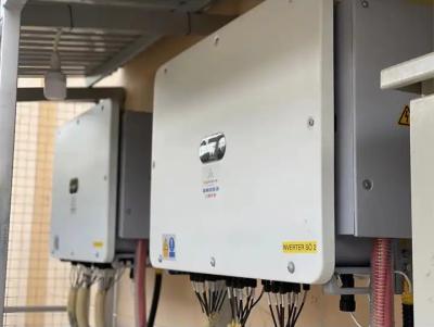 Cina Invertitore di potenza di fase tre Huawei SUN2000-110KTL-M2 115kw per sistema di energia solare in vendita