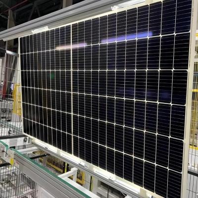 Cina CanadianSolar BiHiKu6 CS6W-530 535 540 545 550 555W Pannello bifaciale PERC monocristallino in vendita