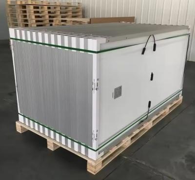 Cina 535W-555W pannello fotovoltaico solare Jinko monocristallino a silicio bifaciale a doppio vetro in vendita
