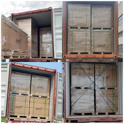 Cina 635W pannello solare monocristallino a celle di silicio a doppio vetro con vetro rivestito AR da 2,0 mm in vendita