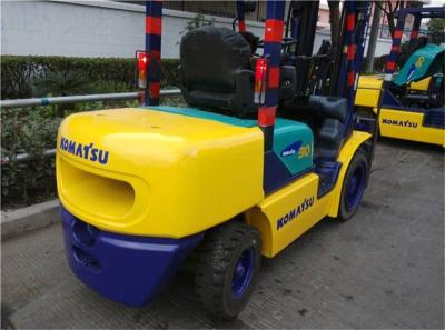 China FD 30T-14 Komatsu 3ton used forklift original made in japan for sale