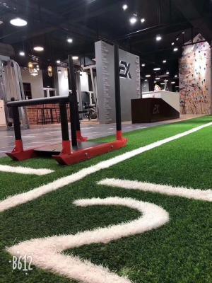 Cina PP+PE Football Soccer Grass Turf field Artificial Grass Football for School yard in vendita