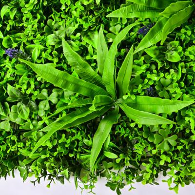 Cina New Arrival Best Prices Outdoor Decoration Green Artificial Wall Artificial Grass Plant Wall in vendita