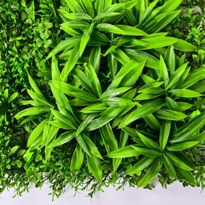 Cina China Design Wholesale Uv Artificial Plant Panels Grass Wall Moss Wall Plant Decoration Artificial Boxwood Hedge in vendita