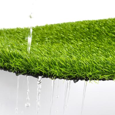 中国 Synthetic Artificial Landscaping Grass Carpet Lawn Soccer Turf 販売のため