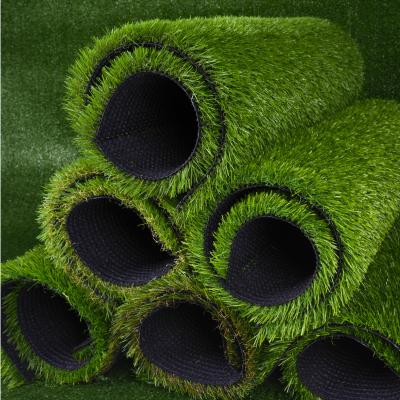 Cina 40 mm Turf Artificial Grass for Landscape Green Grass flavour Synthetic Grass for Backyard in vendita