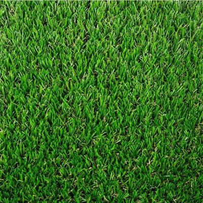 Cina Newest hot sale good quality faux artificial grass waterproof artificial grass garden in vendita