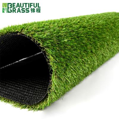 Cina Factory direct sale artificial grass 40 mm high density synthetic garden green artificial turf carpet grass for decoration in vendita